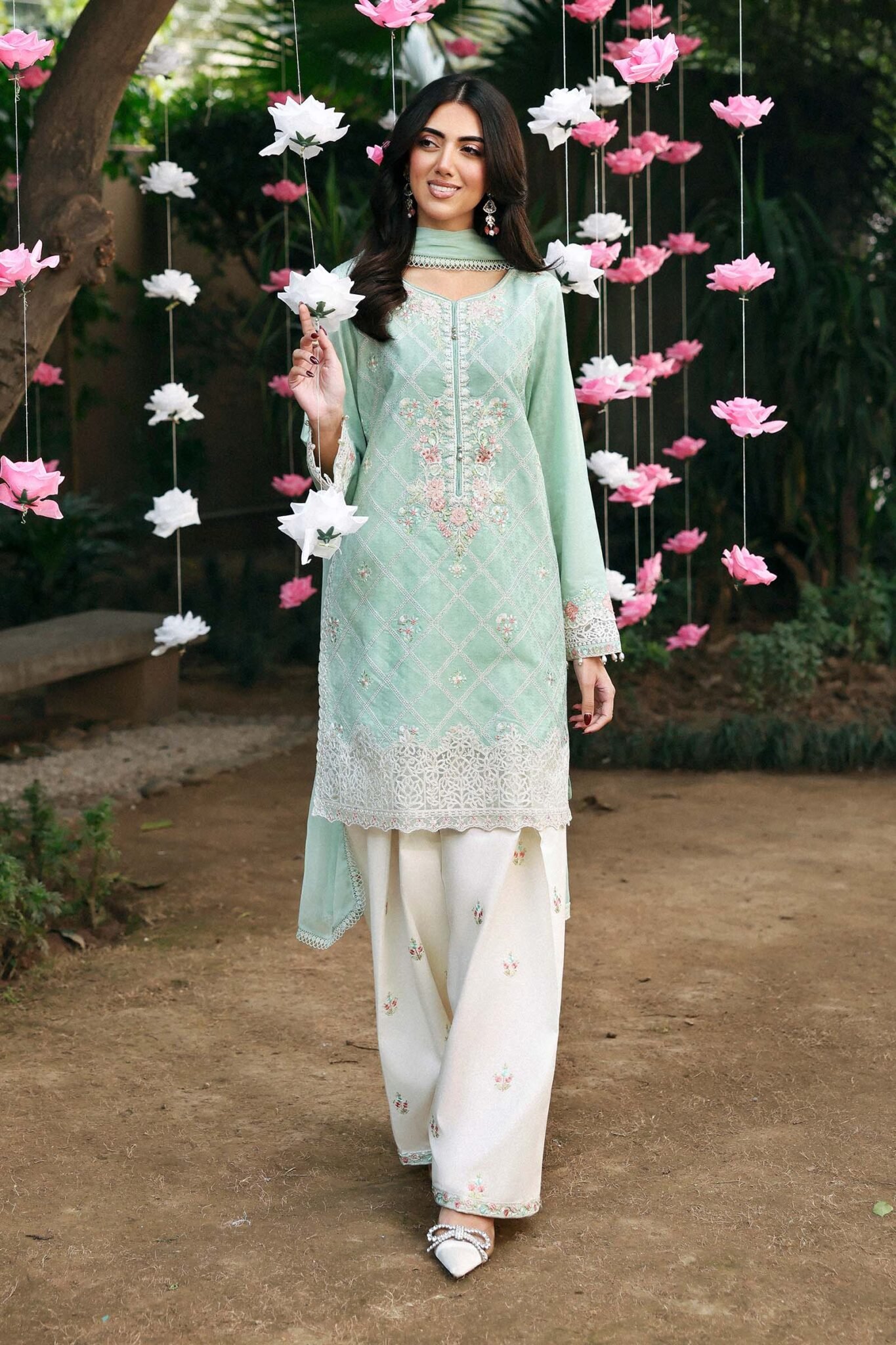 Maria B Pakistan | New Collection, Saree & Online Sale
